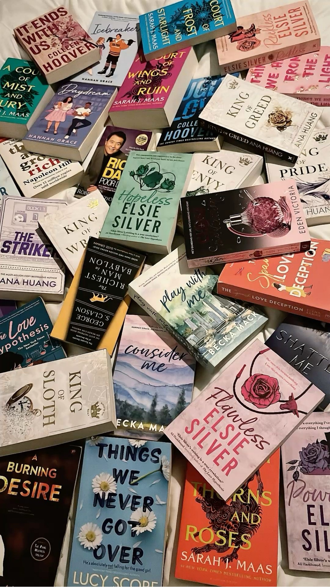 Book Girlies 📚 Book Club | Join & Read on Fable