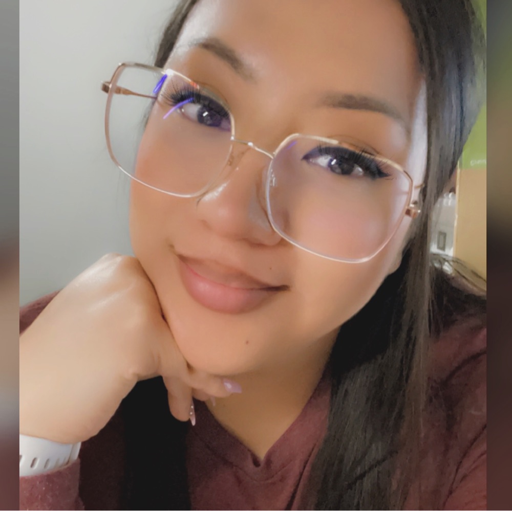 Nicole Book Shelf - Fable | Stories for everyone